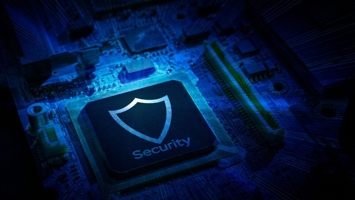 What are The Cybersecurity Trends Revolutionizing 2025 - emergingtechs.net